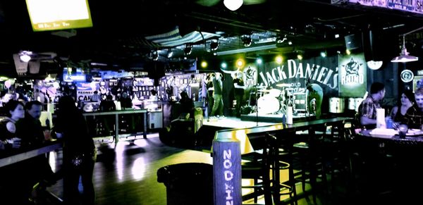 ROLLIES REDNECKS & LONGNECKS - Updated April 2025 - 52 Photos & 38 ...