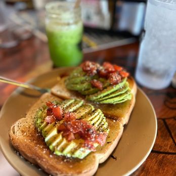 CAFE SINGLE FIN - Updated July 2025 - 209 Photos & 177 Reviews - 380 N ...