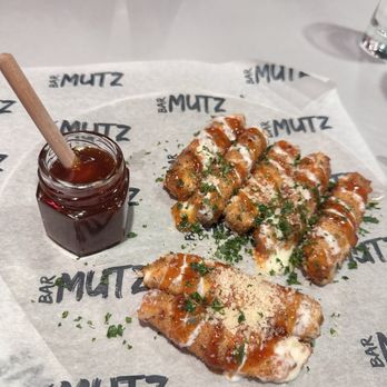 BAR MUTZ - Updated October 2025 - 306 Photos & 75 Reviews - 90 Center ...