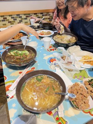 HAKKA EXPRESS - Updated August 2025 - 152 Photos & 69 Reviews - 240 ...