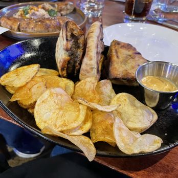 RAI’S RENDEZVOUS - Updated July 2025 - 103 Photos & 65 Reviews - 44042 ...