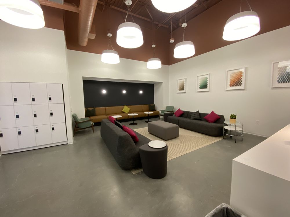 CONSUMER INNOVATION CENTER - Updated October 2025 - 4550 Olde Perimeter ...