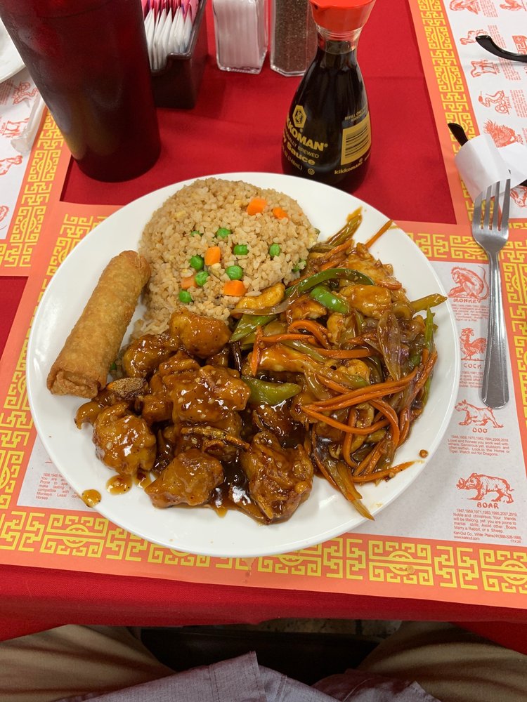 RED WOK - 43 Photos & 64 Reviews - 7040 N Mesa, El Paso, Texas ...