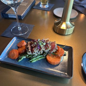 THE RIDGE ROOM - Updated July 2025 - 136 Photos & 66 Reviews - 1884 ...