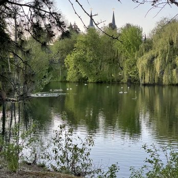 RUBY RIVER HOTEL - Updated October 2025 - 86 Photos & 80 Reviews - 700 ...