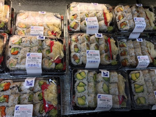 SUPER SAL MARKET - 76 Photos & 128 Reviews - 17630 Ventura Blvd, Encino ...