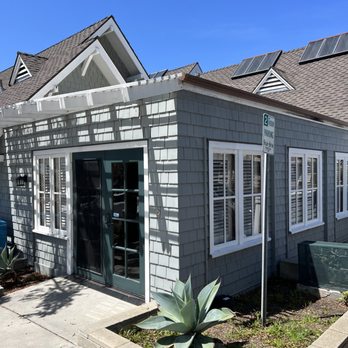 DEL MAR LIBRARY - Updated December 2025 - 31 Photos & 35 Reviews - 1309 ...