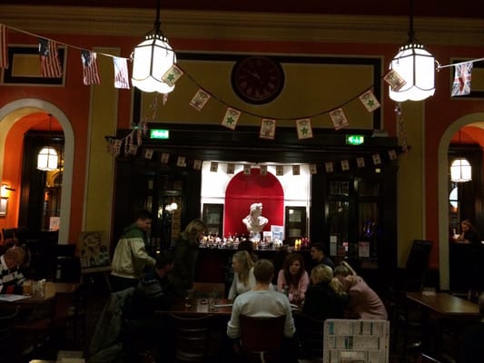 THE COMMERCIAL ROOMS - Updated November 2024 - 17 Photos & 21 Reviews ...