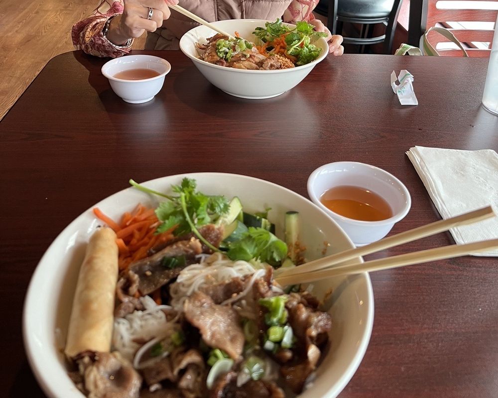 PHO VI-VI - Updated October 2025 - 57 Reviews & 110 Photos - 1921 E ...