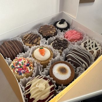 BUTTA CAKES - Updated December 2025 - 207 Photos & 192 Reviews - 20801 ...