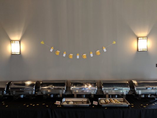 FRONT ROW BAR - EATERY - EVENTS - 19 Photos & 43 Reviews - American ...