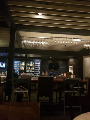 TABLE 28 - 292 Photos & 212 Reviews - 1501 Merrill Dr, Little Rock ...