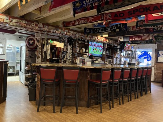 DOUBLE TAP PUB - Updated October 2025 - 84 Photos & 109 Reviews - 409 S ...