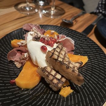 LUNA BYOB - Updated December 2025 - 116 Photos & 43 Reviews - 227 S ...