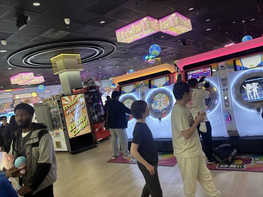 GATCHA - Updated March 2025 - 11 Photos - 55 Parsonage Rd, Edison, New ...