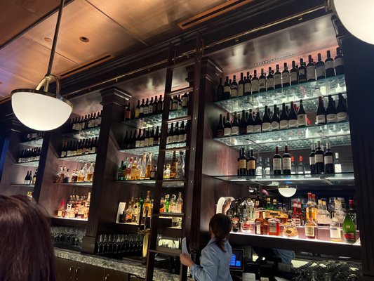 801 LOCAL - 92 Photos & 60 Reviews - 2021 South Lindbergh Blvd ...