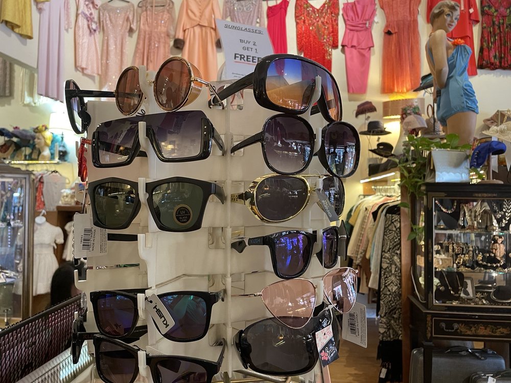 ELSEWHERE VINTAGE - Updated July 2025 - 90 Photos & 186 Reviews - 105 W ...