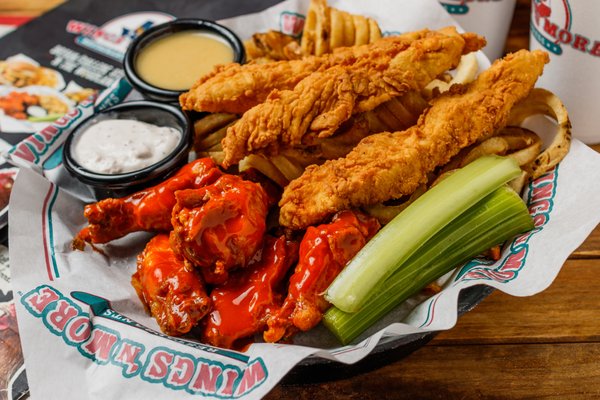 WINGS ‘N MORE - Updated October 2025 - 41 Photos & 126 Reviews - 3230 ...