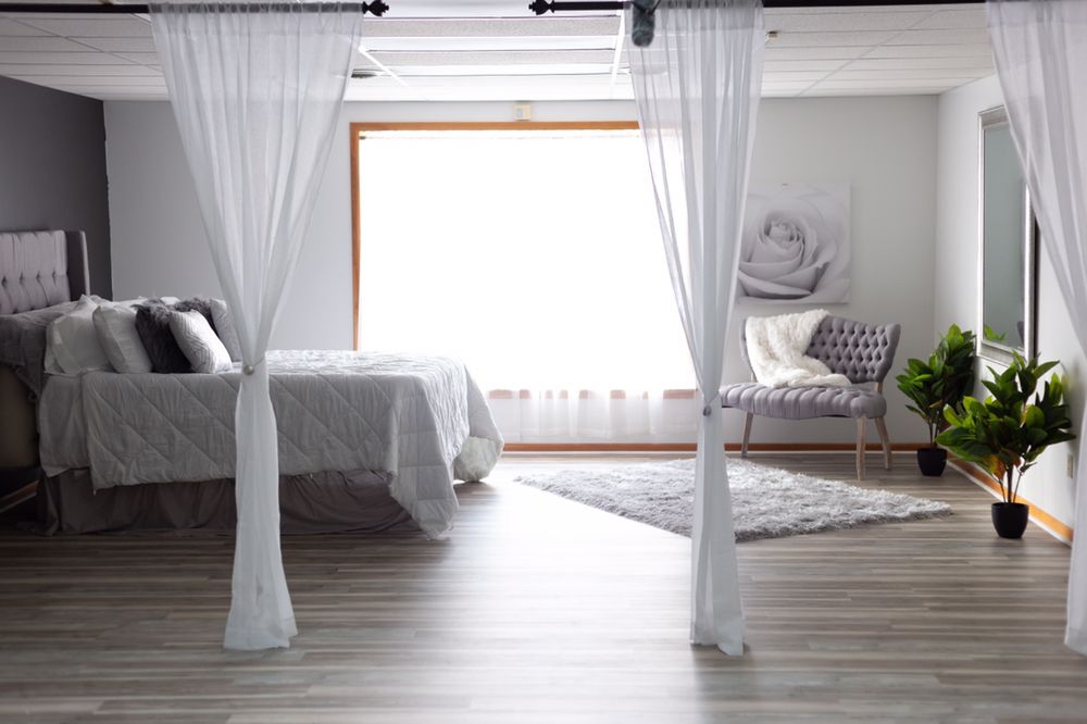 SHADOWS BOUDOIR STUDIO - Youngwood, Pennsylvania - Boudoir Photography ...