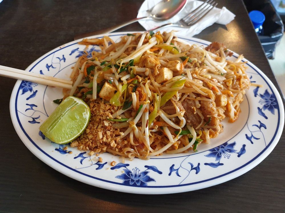 THAISE SNACKBAR BIRD - 62 Photos & 86 Reviews - Zeedijk 77, Amsterdam ...