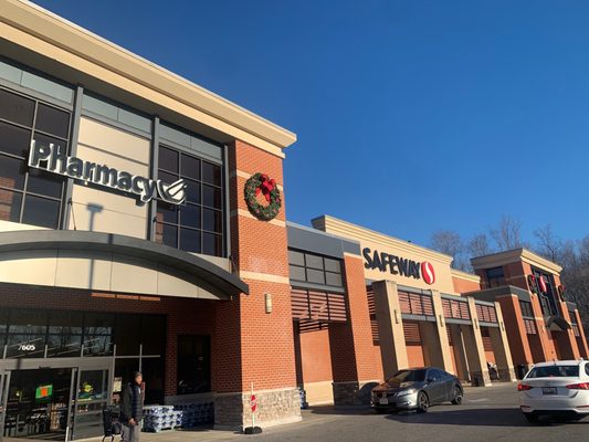 SAFEWAY - Updated October 2025 - 38 Photos & 40 Reviews - 7605 Crain ...