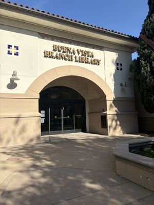 BURBANK PUBLIC LIBRARY - BUENA VISTA BRANCH - Updated December 2025 - 117 Photos & 163 Reviews ...