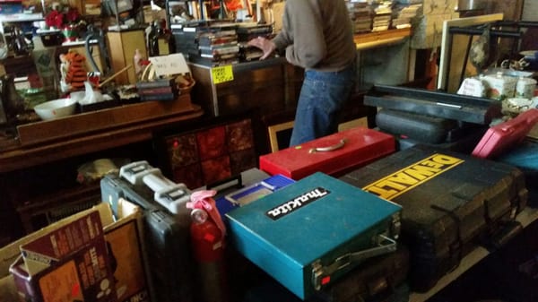 BELLINGHAM COIN SHOP & IRON GATE ESTATES - Updated November 2025 - 36 ...