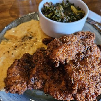 THE RED YETI - Updated January 2025 - 710 Photos & 584 Reviews - 256 ...