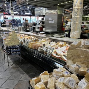 IAVARONE BROS QUALITY FOODS - 676 Photos & 274 Reviews - 1538 Union ...