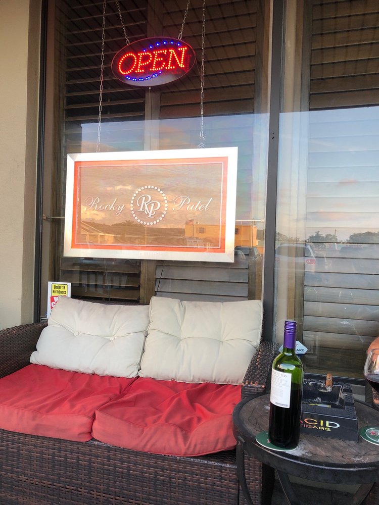 THE “WORLD FAMOUS” CIGAR BAR - 36 Photos & 23 Reviews - 1311 Cape Coral ...