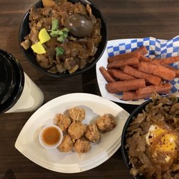 RAIN CAFE - 1060 Photos & 428 Reviews - 13200 Aurora Ave N, Seattle ...