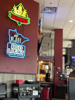 ROOSTER’S TOO! - Updated December 2025 - 58 Photos & 61 Reviews - 4576 ...