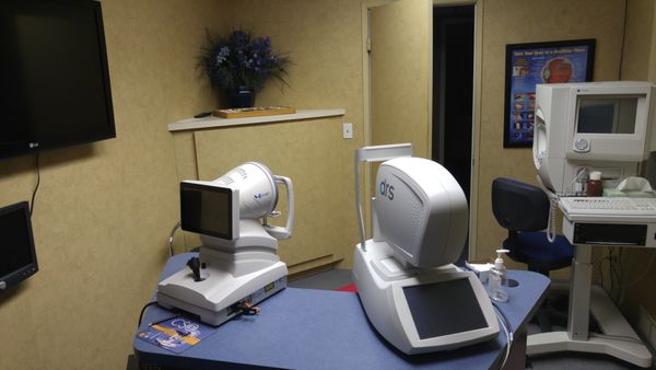 PARK OPTOMETRY - Updated March 2026 - 22 Photos & 125 Reviews - 1939 ...