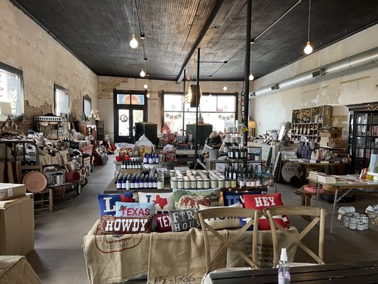 SMITHVILLE GENERAL STORE - Updated October 2025 - 22 Photos & 11 ...