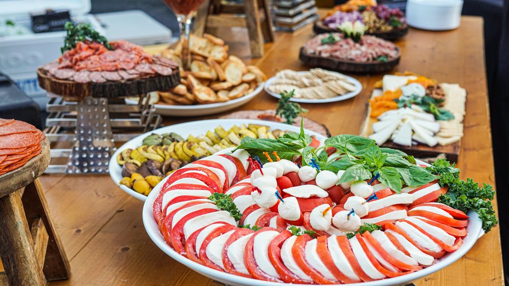 EXQUISITE CATERING BY ROBERT - Updated December 2025 - 89 Photos & 136 ...