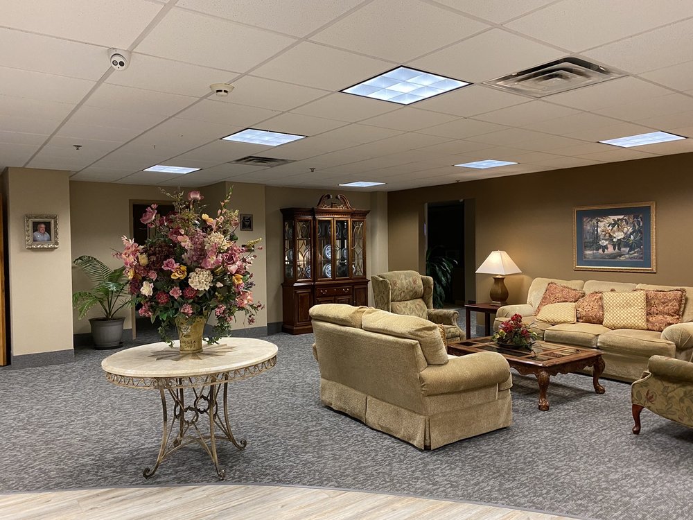 BEST WESTERN COLLINS INN & SUITES - Updated May 2025 - 14 Photos - 8 ...