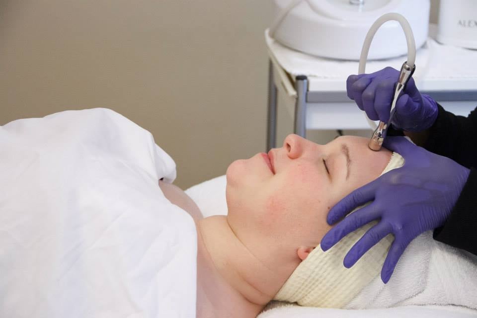 BODY SUGARING AND WELLNESS SPA - Updated July 2025 - 16 Photos & 34 ...