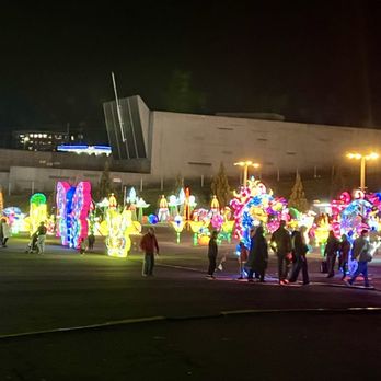 DMV WINTER LANTERN FESTIVAL - Updated December 2025 - 64 Photos & 24 ...