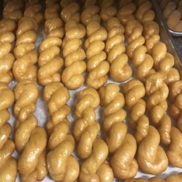 CHUCK’S DONUT SHOP - Updated October 2025 - 393 Photos & 643 Reviews ...