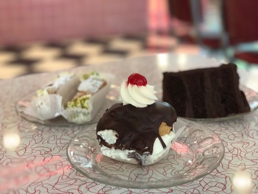 RICK’S DESSERT DINER - 1845 Photos & 1103 Reviews - Desserts - 2401 J ...