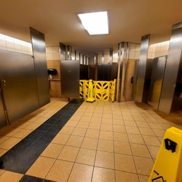 DEKALB OASIS - Updated August 2025 - 55 Photos & 59 Reviews - 2700 ...