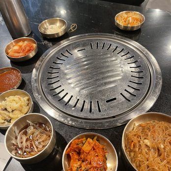 YAKINIQ - Updated March 2025 - 454 Photos & 352 Reviews - 2180 3rd St ...