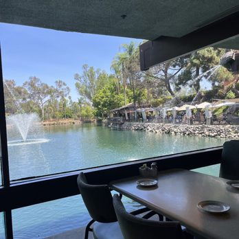 ANTHONY’S FISH GROTTO - Updated May 2025 - 1454 Photos & 1708 Reviews ...