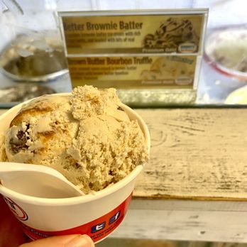 Hershey’s Ice Cream Parlor On The Beach - Trusted Since 2017 - Updated ...