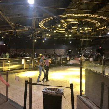 EL MALECON NIGHTCLUB - Updated December 2025 - 50 Photos & 103 Reviews ...