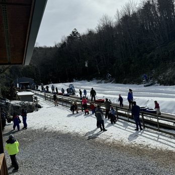 JONAS RIDGE SNOW TUBING - Updated January 2026 - 20 Photos & 19 Reviews ...
