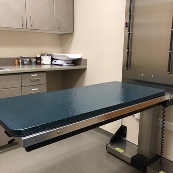 FAIRVIEW VETERINARY HOSPITAL - Updated December 2025 - 18 Photos & 22 ...