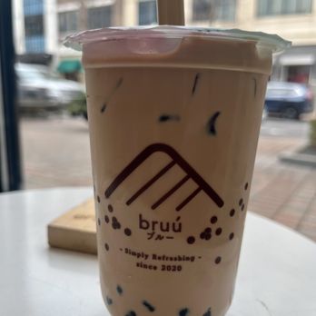 BRUU CAFE - Updated May 2025 - 100 Photos & 40 Reviews - 5225 W 116th ...