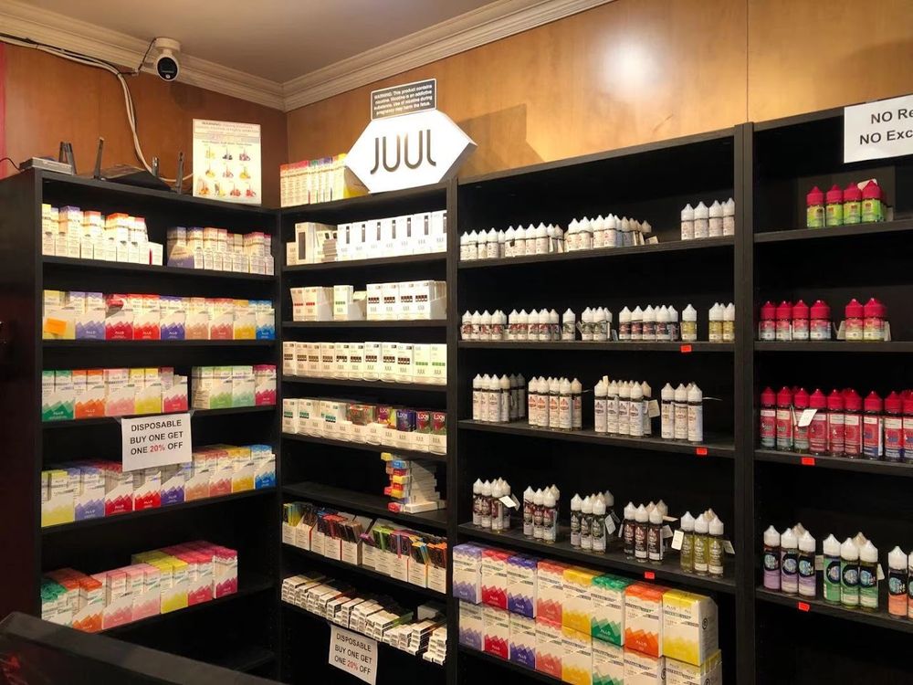 VIP VAPE - Updated September 2025 - 16 Photos - 4512 Kingston Road ...