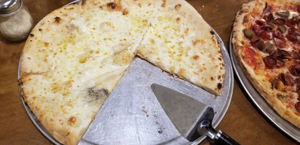 TOSS & FIRE WOOD-FIRED PIZZA - Updated September 2025 - 194 Photos ...